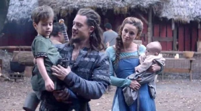 The Last Kingdom : Qui est Osbert ? Quel est son lien avec Uhtred
