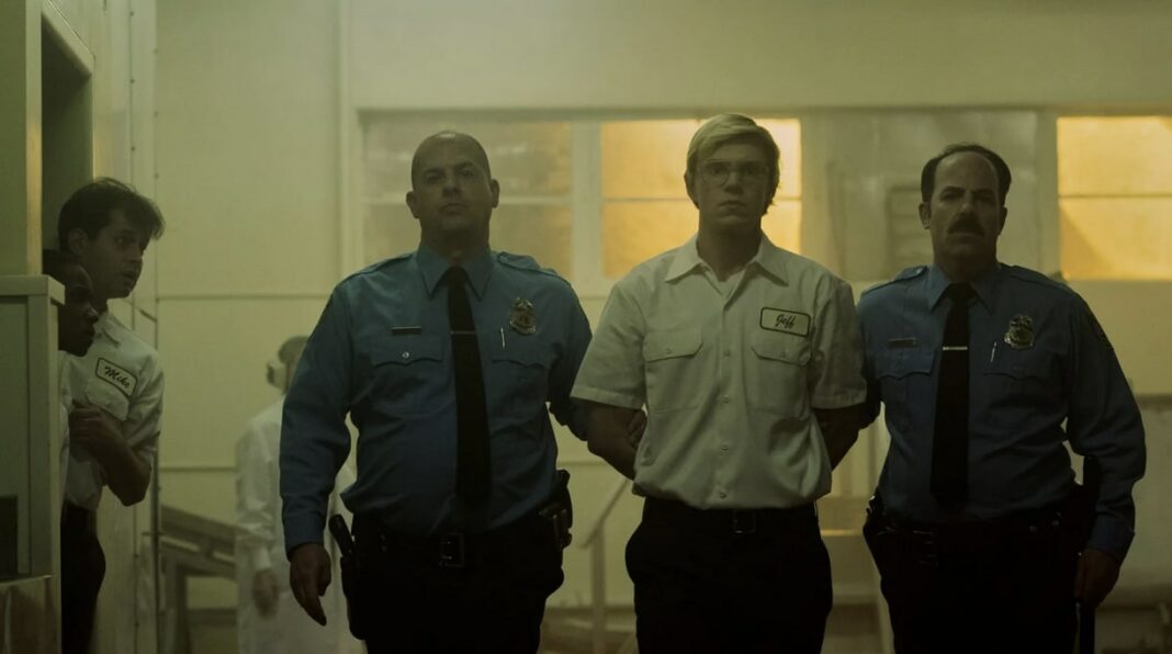 Dahmer : Pourquoi Jeffrey Dahmer a t'il été viré de l'armée