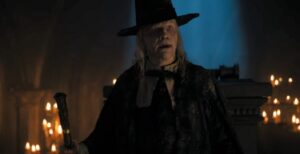 Mercredi : Qui est Joseph Crackstone ? Est il vraiment méchant
