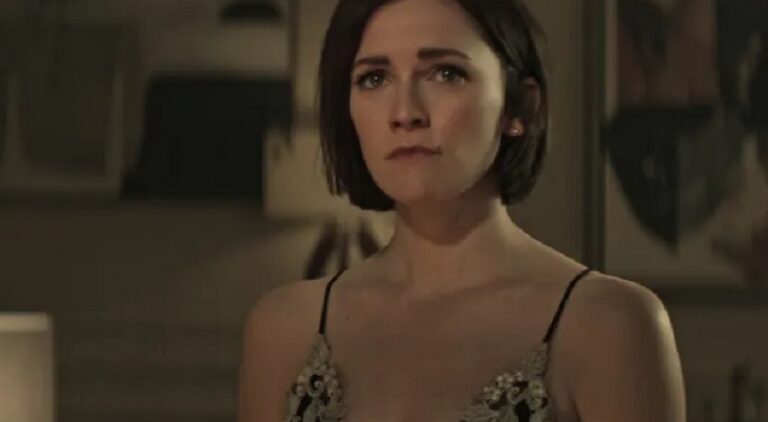 You Saison 4 : Qui est Kate ? Où suivre l'actrice Charlotte Ritchie sur ...