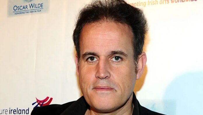 Vikings Valhalla Saison 3 : Qui est James Flynn à qui rend hommage la ...