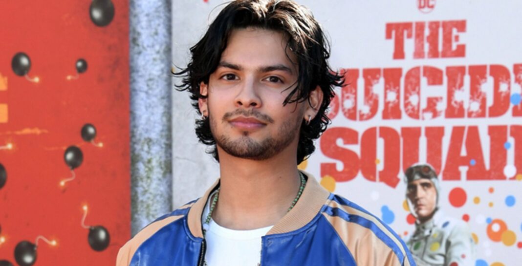 Xolo Mariduena : 5 Choses à Savoir sur l'acteur ! Couple etc. | Ayther